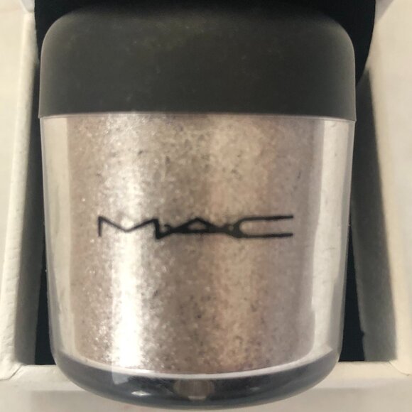 MAC Cosmetics | Makeup | Mac Pigment Colour Powder | Poshmark